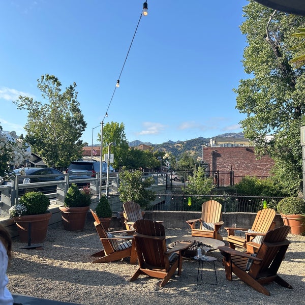 Calistoga Inn Restaurant & Brewery - 22 tips from 1575 visitors