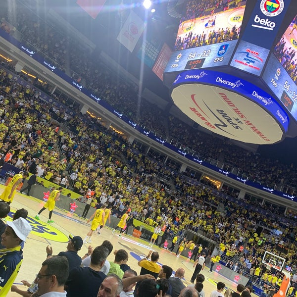 Fenerbahçe Ulker Sports Arena Metro Enerji Salonu - Atatürk - İstanbul ...