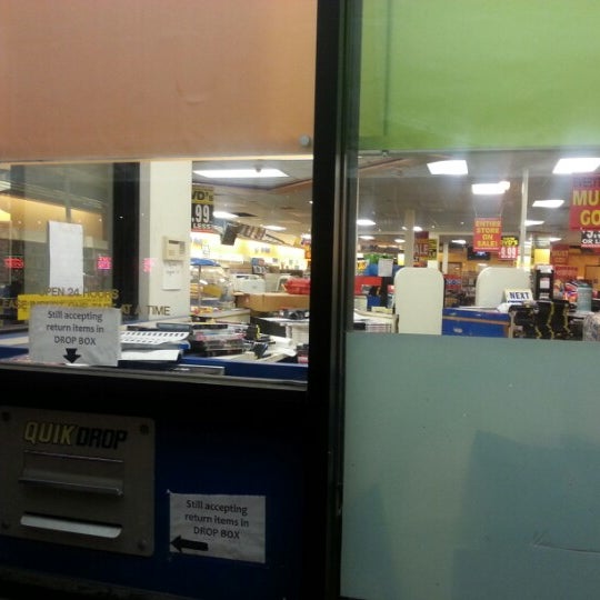 Blockbuster Video (Now Closed) - Lakeshore - 4 tips