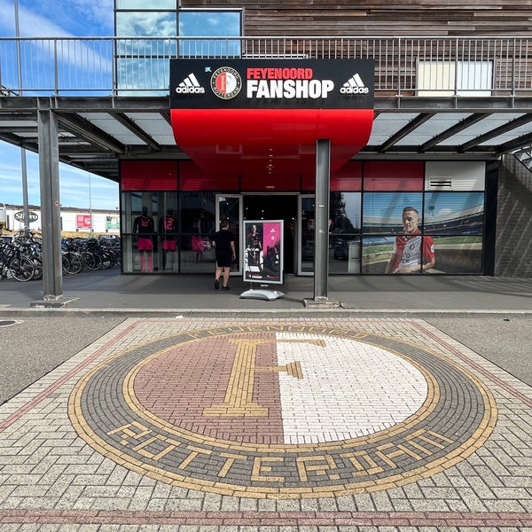Feyenoord Fanshop - Sporting Goods Retail in Oud-IJsselmonde