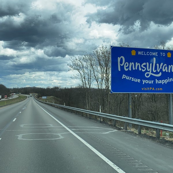 Photos at West Virginia/Pennsylvania State Line - Border Crossing