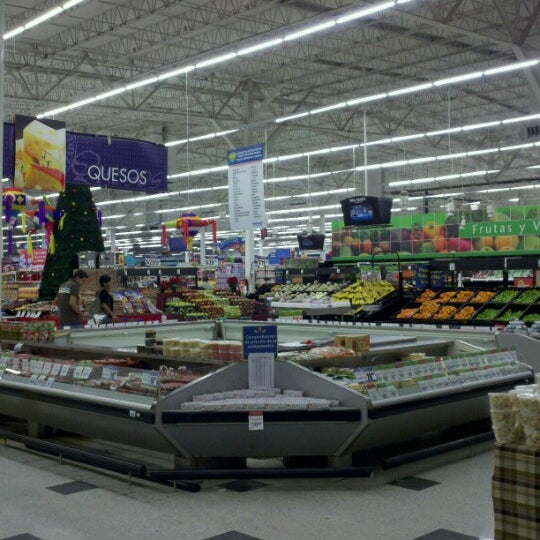 Walmart Matamoros - Big Box Store
