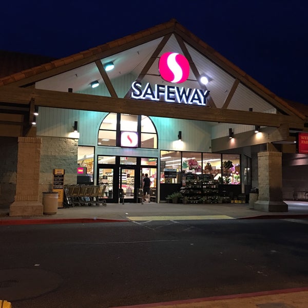 Safeway - 1366 East Ave