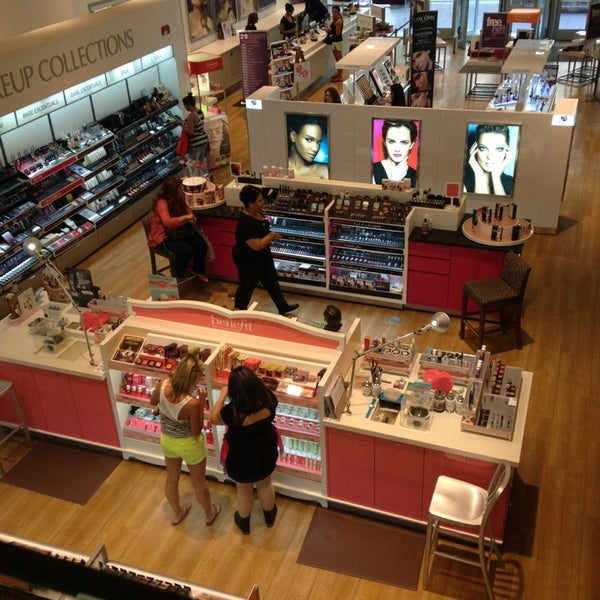 ULTA Beauty (Now Closed) - The Loop - 15 tips