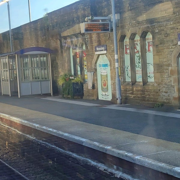 Mossley Railway Station (MSL) - Rail Station