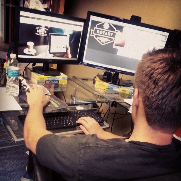 Digital Designs LLC - Design Studio