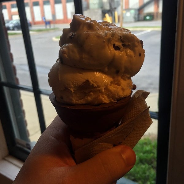 Photos at Jupiter’s Ice Cream - Northern Baltimore - 22 tips from 497 ...
