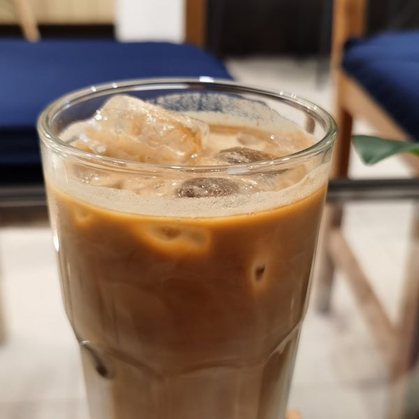 Cafe Cege By Coffee Grounds - Cafe, Coffee, and Tea House