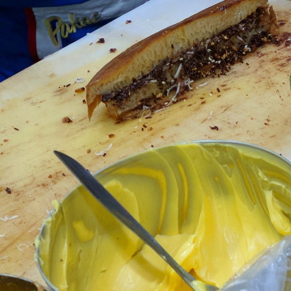 Martabak Bangka Bong Ngian Summagung - Kelapa Gading - 17 tips from 477 ...