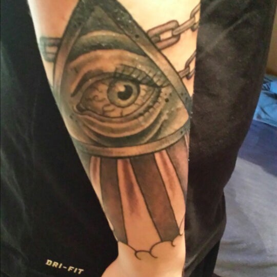 7 Gates Tattoo - Tattoo Parlor in Vernon