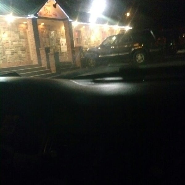 Double D Bar & Grille - 9 tips