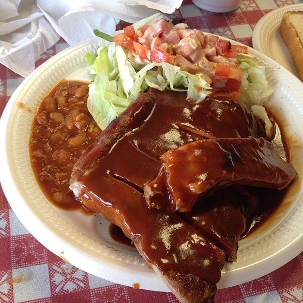 The Hickory Pit - BBQ Joint in Jackson