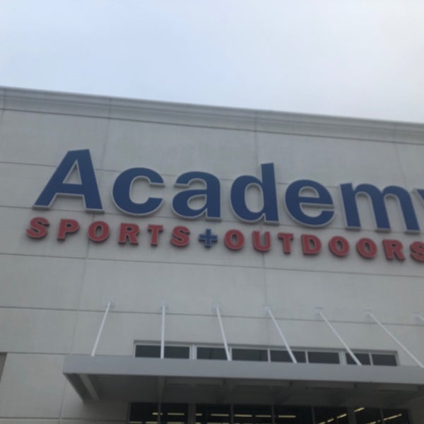 Academy Sports + Outdoors - 2404 Southwest Fwy