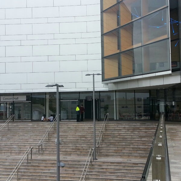 Chatswood Library - 5 tips