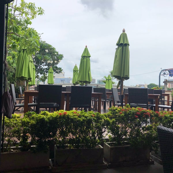 Navalai River Resort Bangkok - Hotel in ชนะสงคราม