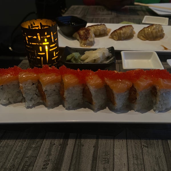Moshi Moshi - Sushi Restaurant in San Francisco
