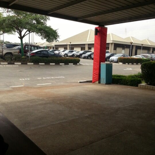 Chevron Recreation Centre - 1 tip