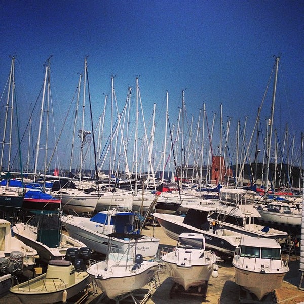 Photos at 葉山マリーナ (HAYAMA MARINA) - Harbor / Marina in Hayama