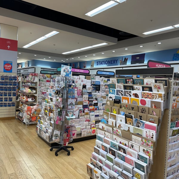 WHSmith - Shepherd's Bush - Wood Ln
