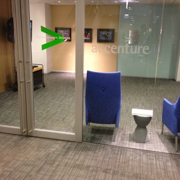 Accenture - Office in The Loop