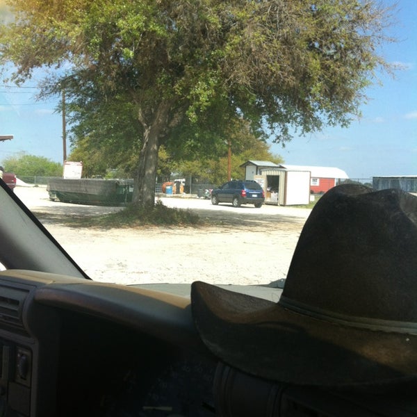 Bandera Recycling - Recycling Facility