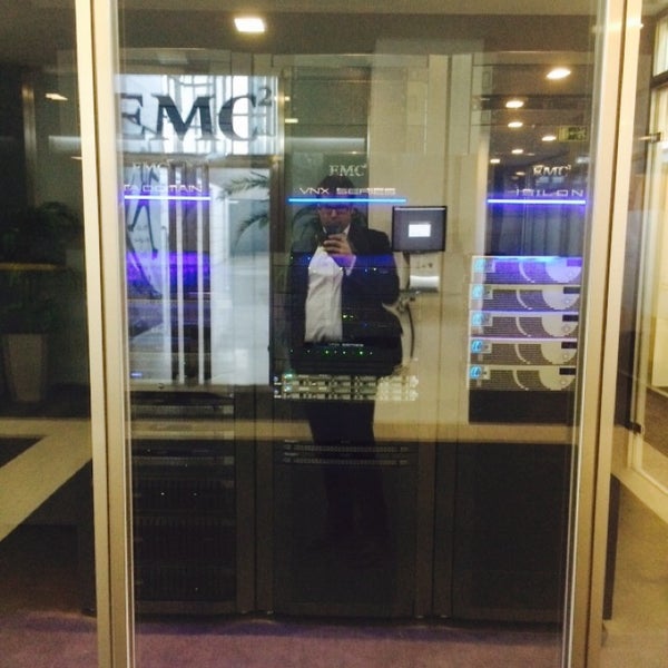 EMC Computer Systems Spain, S.A. - Barajas - 100 visitors