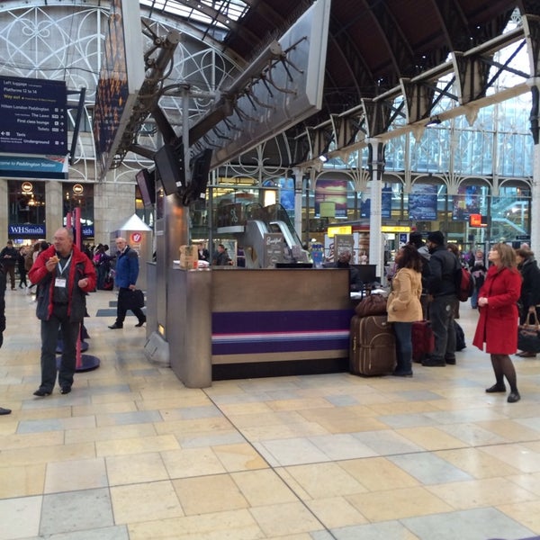 Paddington Station Information Desk - Paddington, Greater London
