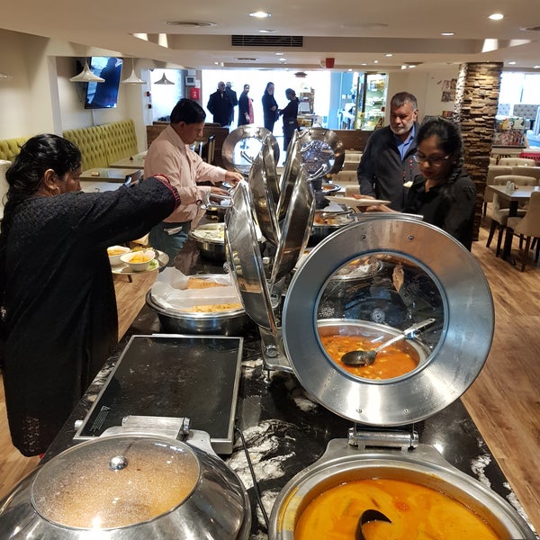 Sakonis - Indian Restaurant in London