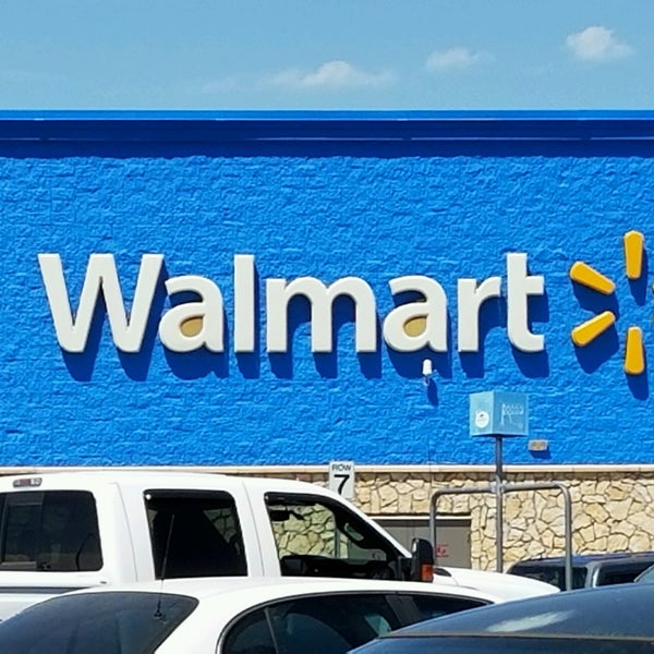 Walmart Supercenter - 3333 Clark St