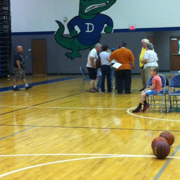 Mc Adams Junior High - Dickinson, TX