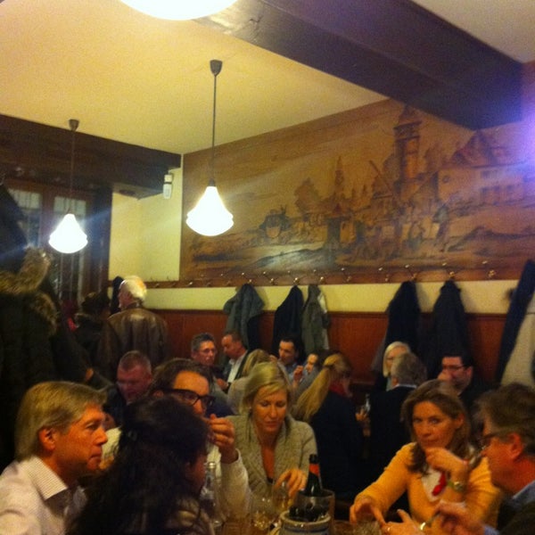 Photos at Apfelweinwirtschaft Adolf Wagner - Apple Wine Pub in ...