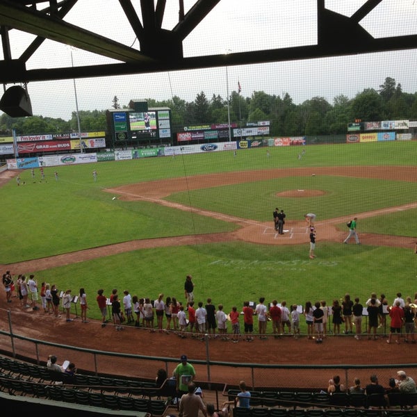 Centennial Field - Centennial - 9 tips