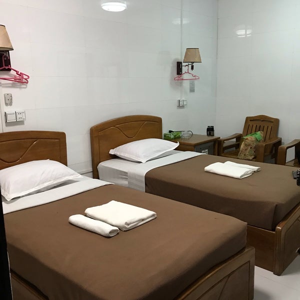 Yoe Yoe Lay Hotel (Kyite Htee Yoe - 3 tips