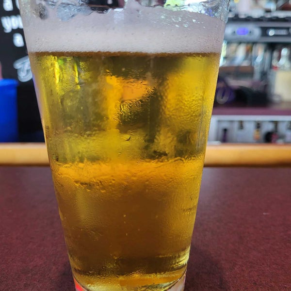 TJ Chumps - Sports Bar in Englewood