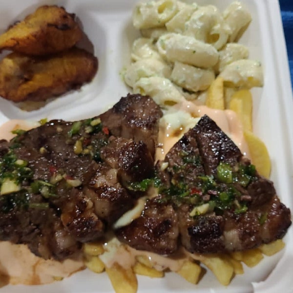 Aruba BBQ Express - Food Truck