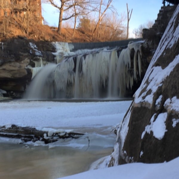 Cascade Park - East Waterfalls - Hiking Trail in Elyria