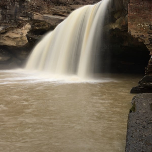 Cascade Park - East Waterfalls - Hiking Trail in Elyria