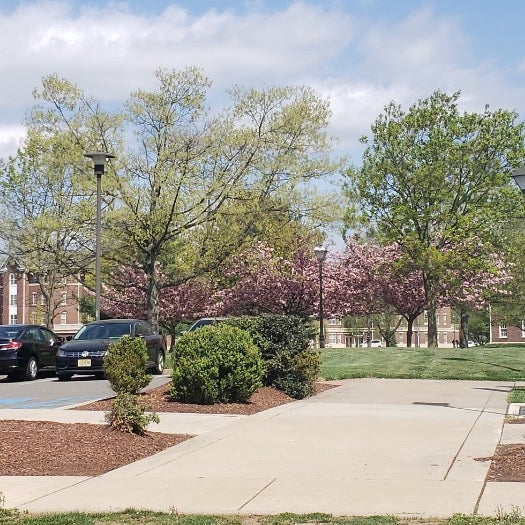 TCNJ - Bliss Hall - College Academic Building in Ewing