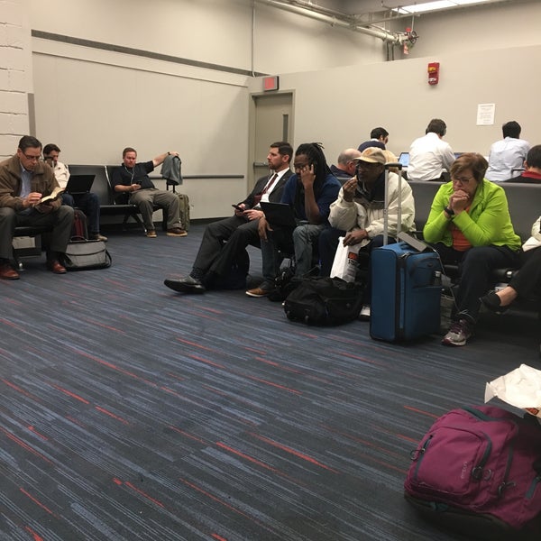 Gate C19 - Airport Gate in Eastwick - Southwest Philadelphia