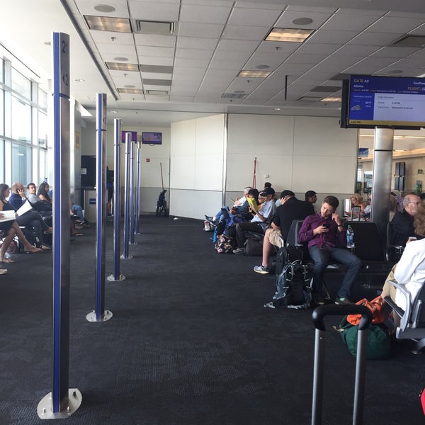 Gate A9 - Airport Gate