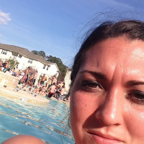 The Landing Pool - Swimming Pool