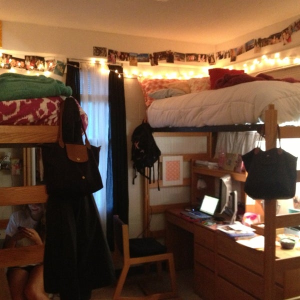 Belk Hall - University of North Carolina at Wilmington - 101 visitors