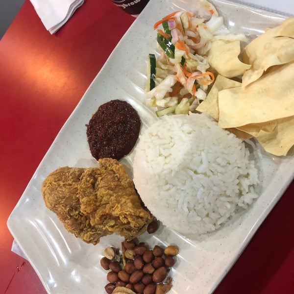 Marrybrown Labuan - Fast Food Restaurant in Labuan Town Center