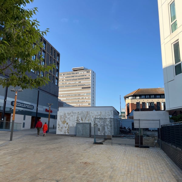 Bracknell - Town in Bracknell