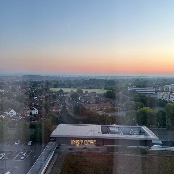 Bracknell - Town in Bracknell