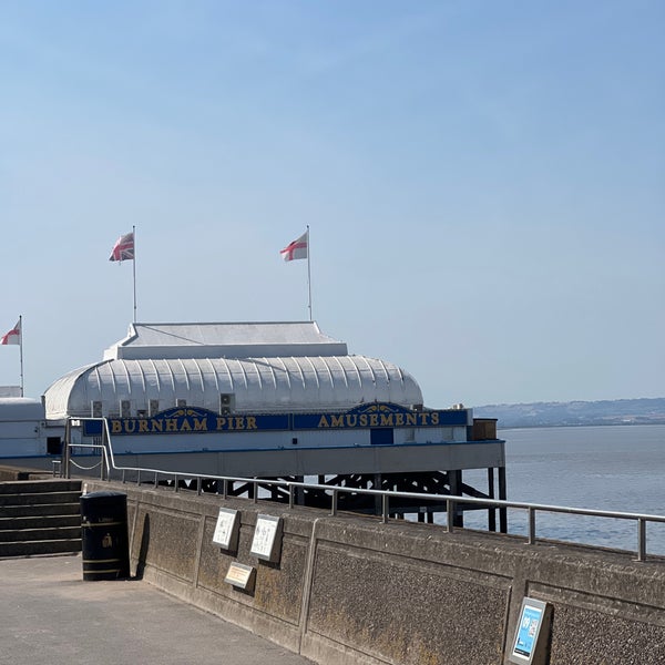 Burnham-On-Sea Pier - Esplanade