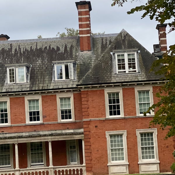 The Old Police House - Historic and Protected Site in London