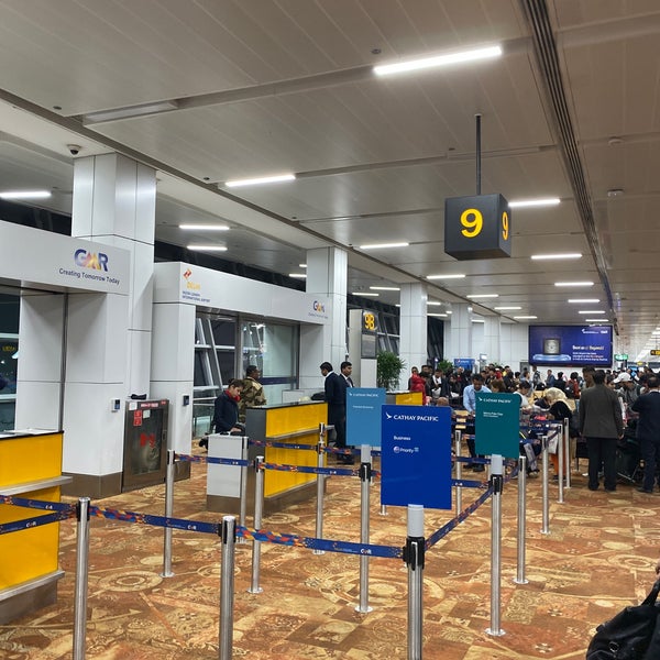 Gate 9A - Airport Gate