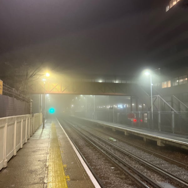 Photos at Bracknell Railway Station (BCE) - Market St.