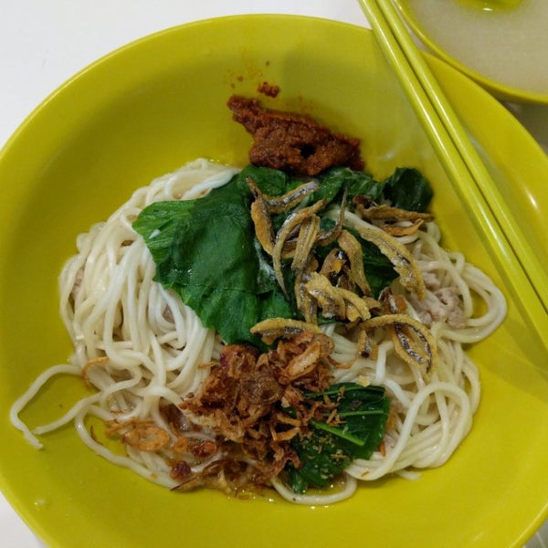 NTU Canteen 14 - College Cafeteria in Singapore